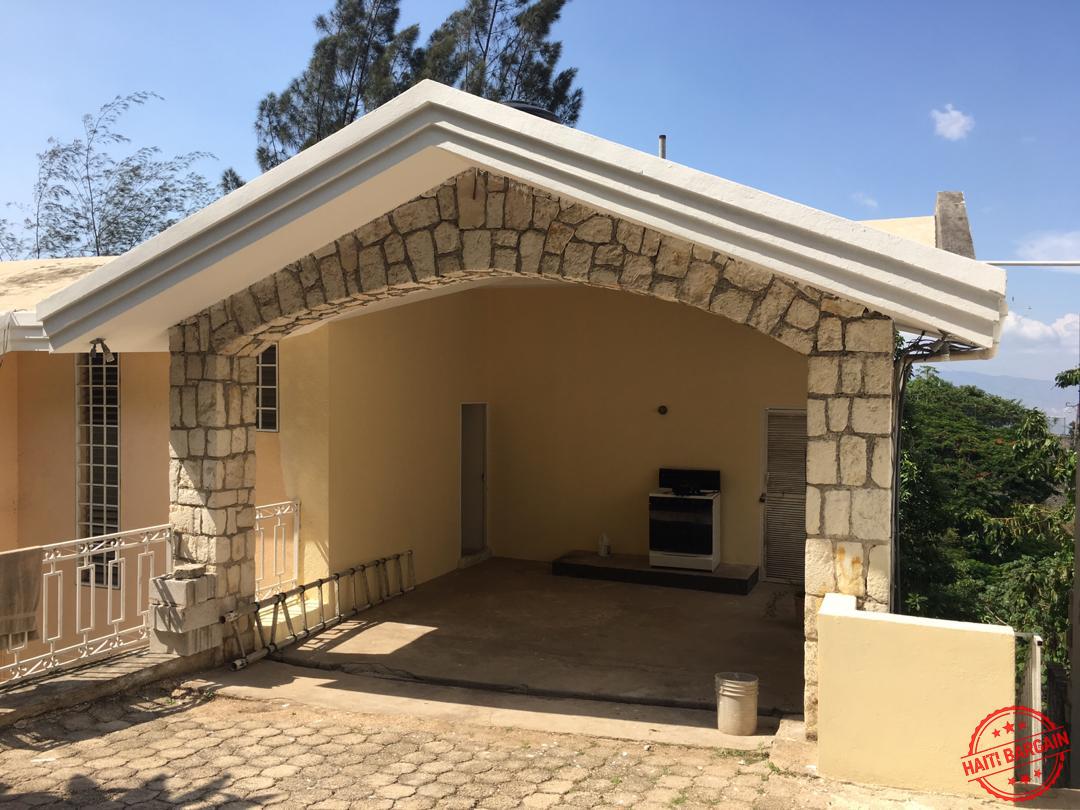 Homes for Rent - MAISON A LOUER - ZONE: MORNE CALVAIRE