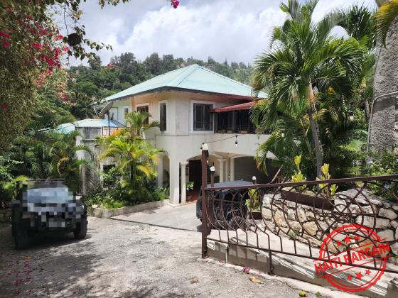 Homes For Sale - MAISON A VENDRE, ZONE: MORNE CALVAIRE